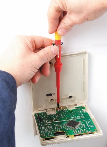 INSULATED INTERCHANGEABLE SCREWDRIVER SET 10-PCE – Cromindo Store